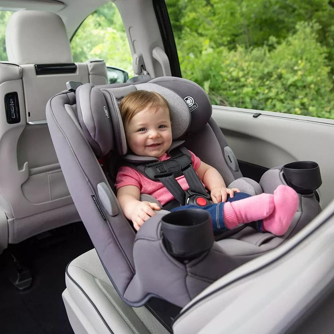 Best Convertible Car Seat: Safety 1st Grow and Go vs. Graco Grows4Me